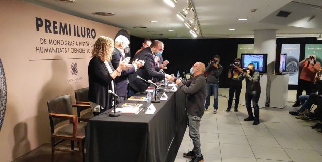 Joan Giménez Blasco gana su cuarto Premio Iluro