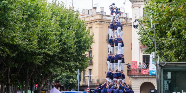 Triple ración de gamma extra en la diada castellera de Les Santes